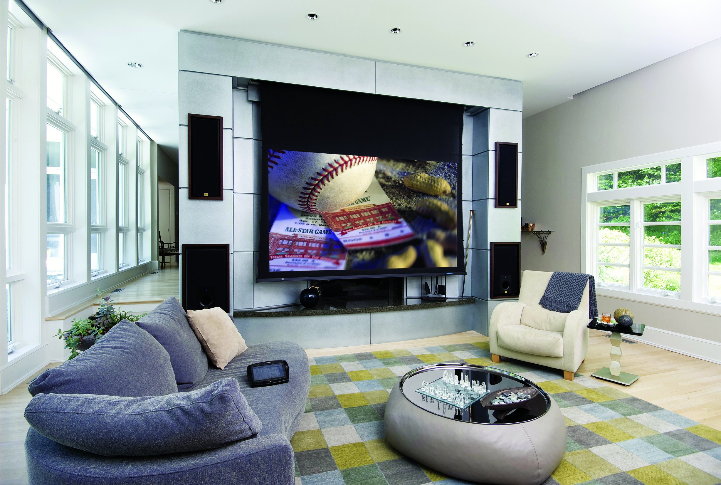 Awesome Ways Technology Is Improving Home Security - TechDaring